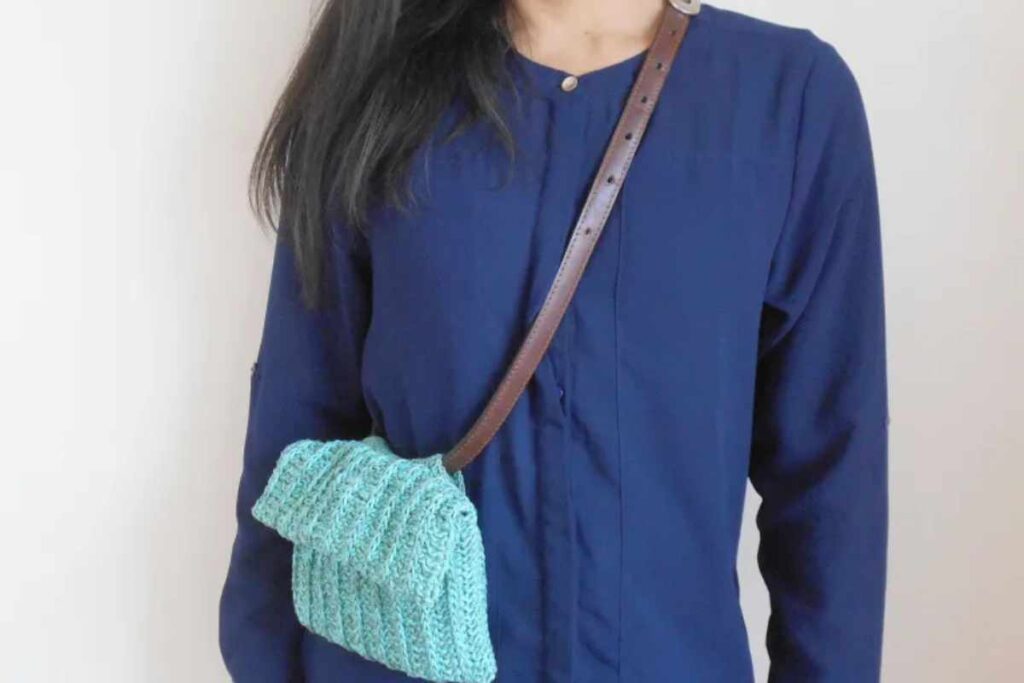 Crafting the Via Belt Bag with Free Crochet Pattern – Crochet With YOU