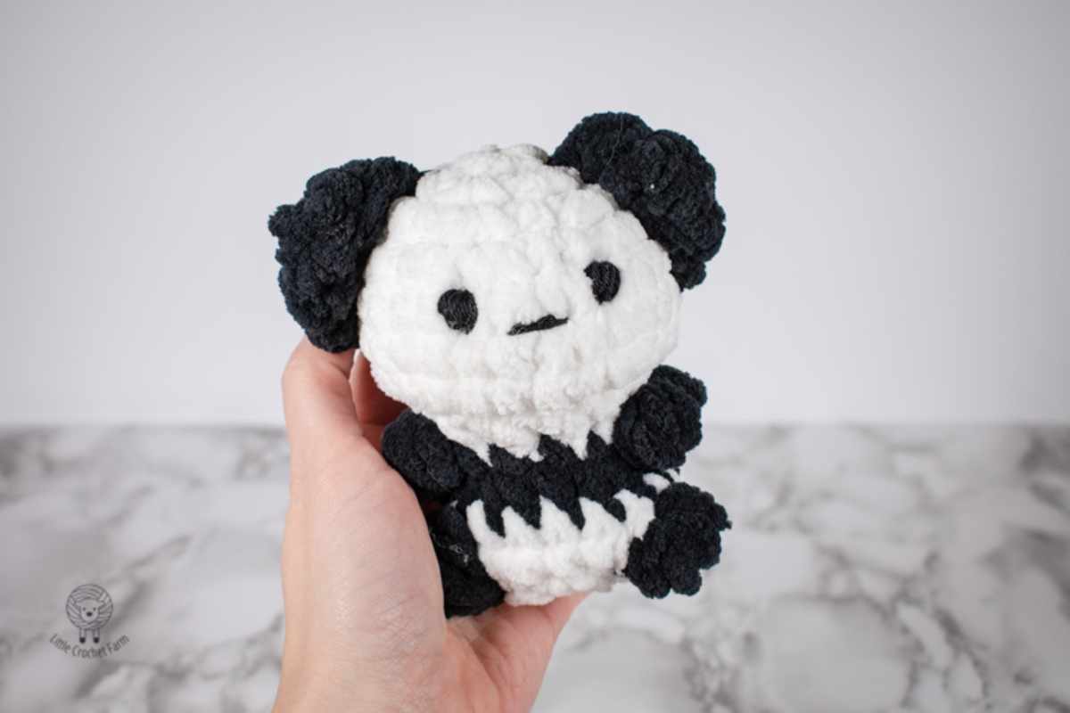 How to Crochet a Baby Panda Amigurumi in 1 HOUR!